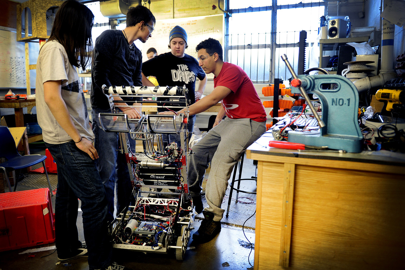 Mentorship through robotics - Northeastern Global News