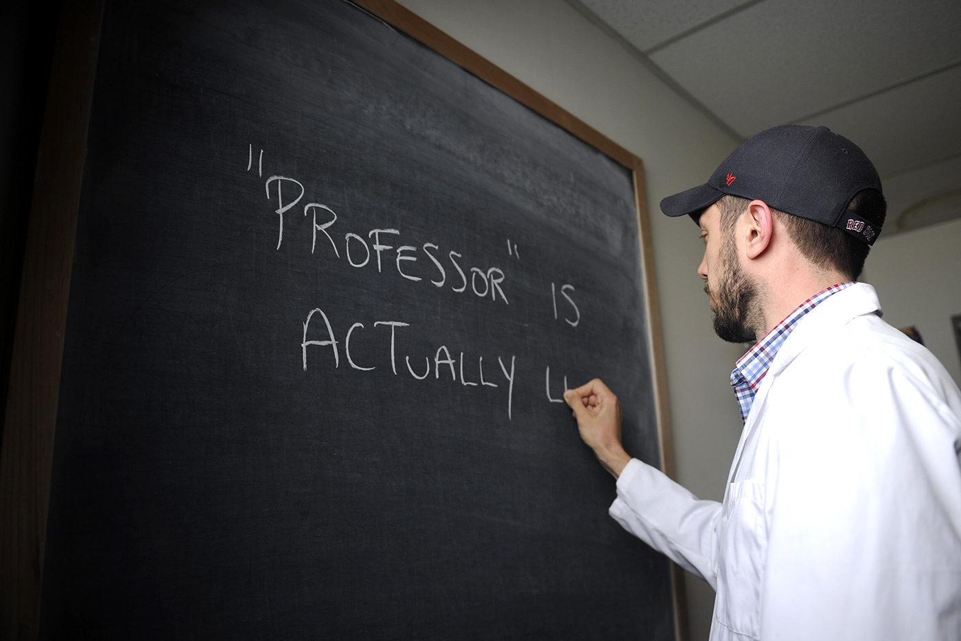 Chemical engineering professor moonlights as webcomic artist ...