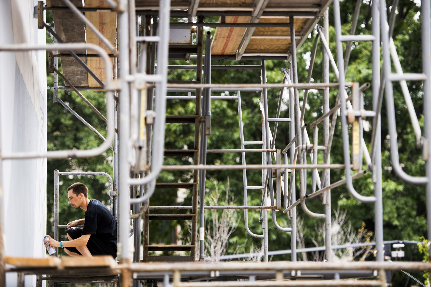 Parisian graffiti artist Astro brings new public art to Northeastern ...