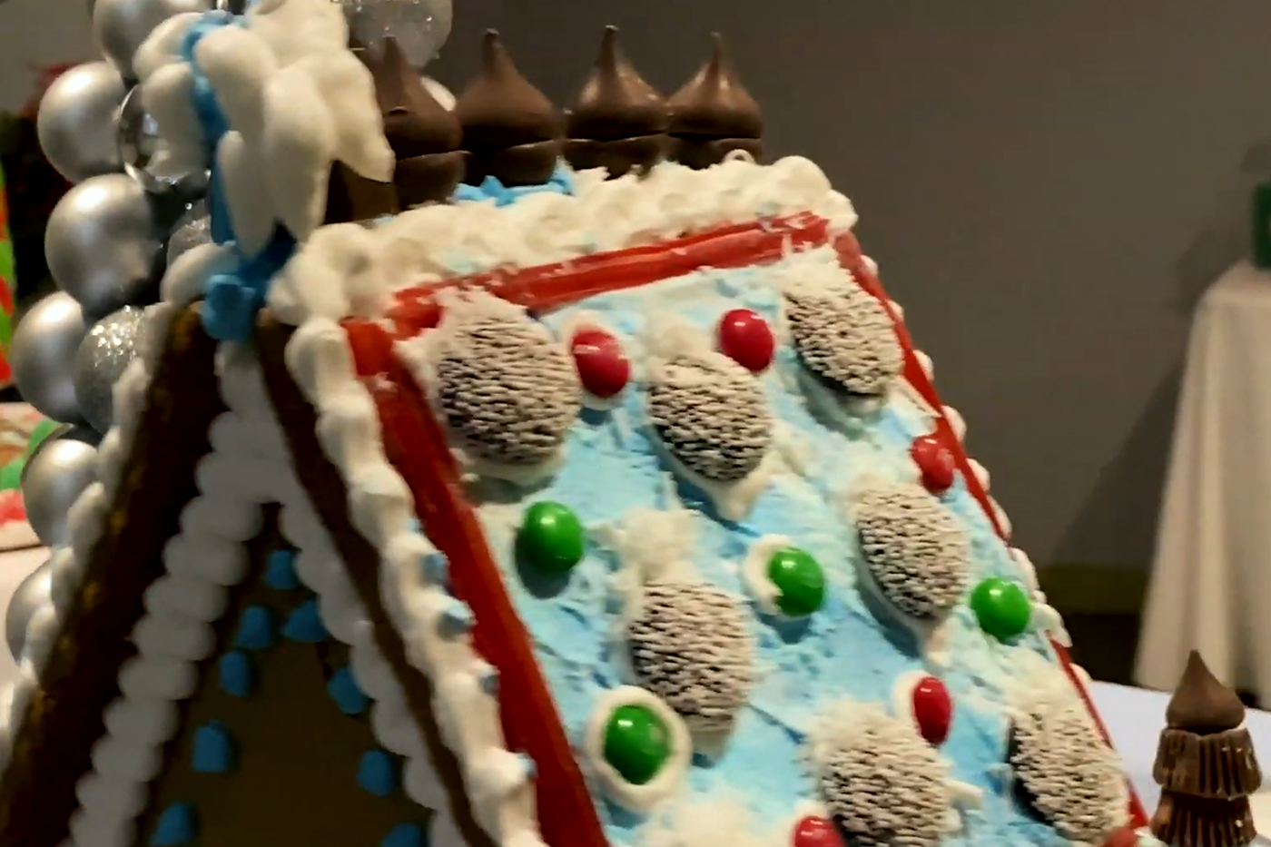 Gingerbread barn-raising - Northeastern Global News