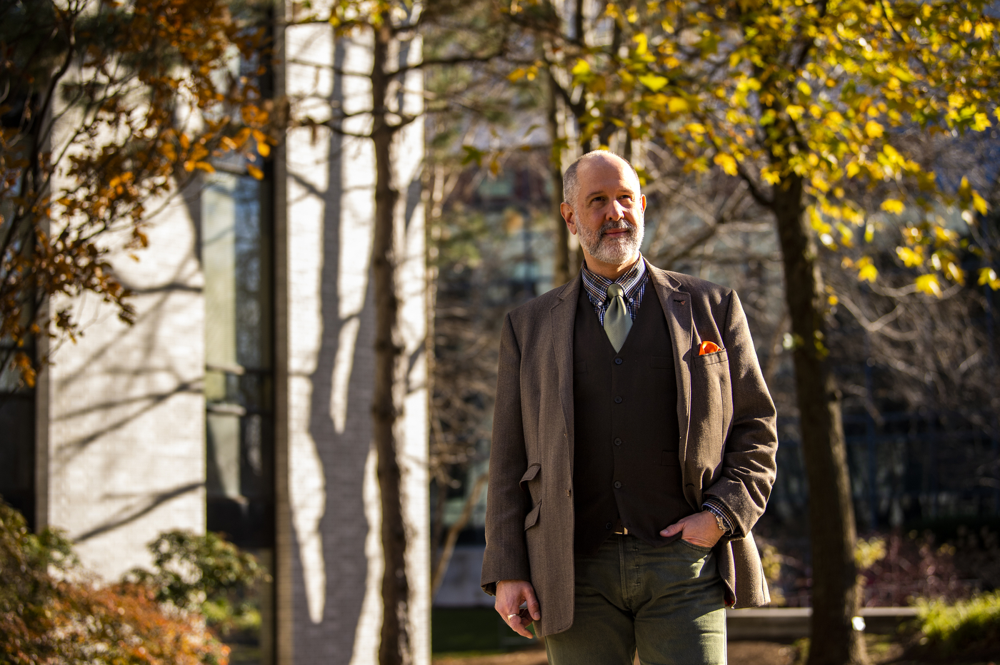Why This Psychologist Says to Embrace Unknowns in Therapy