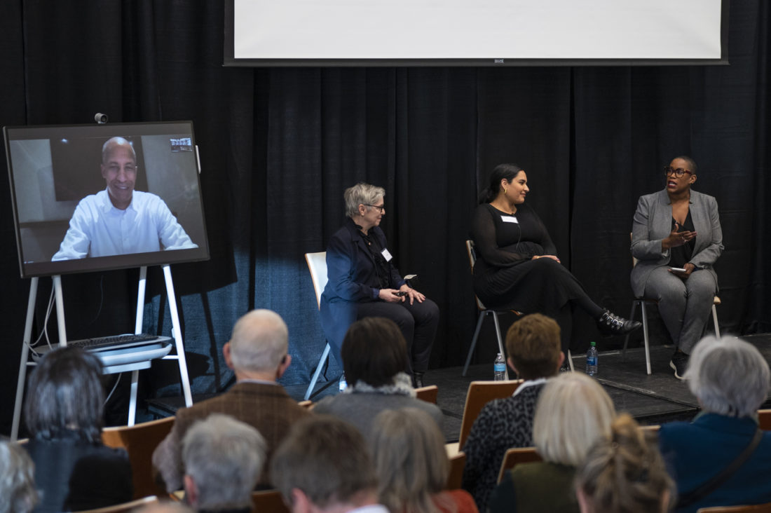 Leading Journalists Provide a Roadmap For a More Diverse Newsroom ...