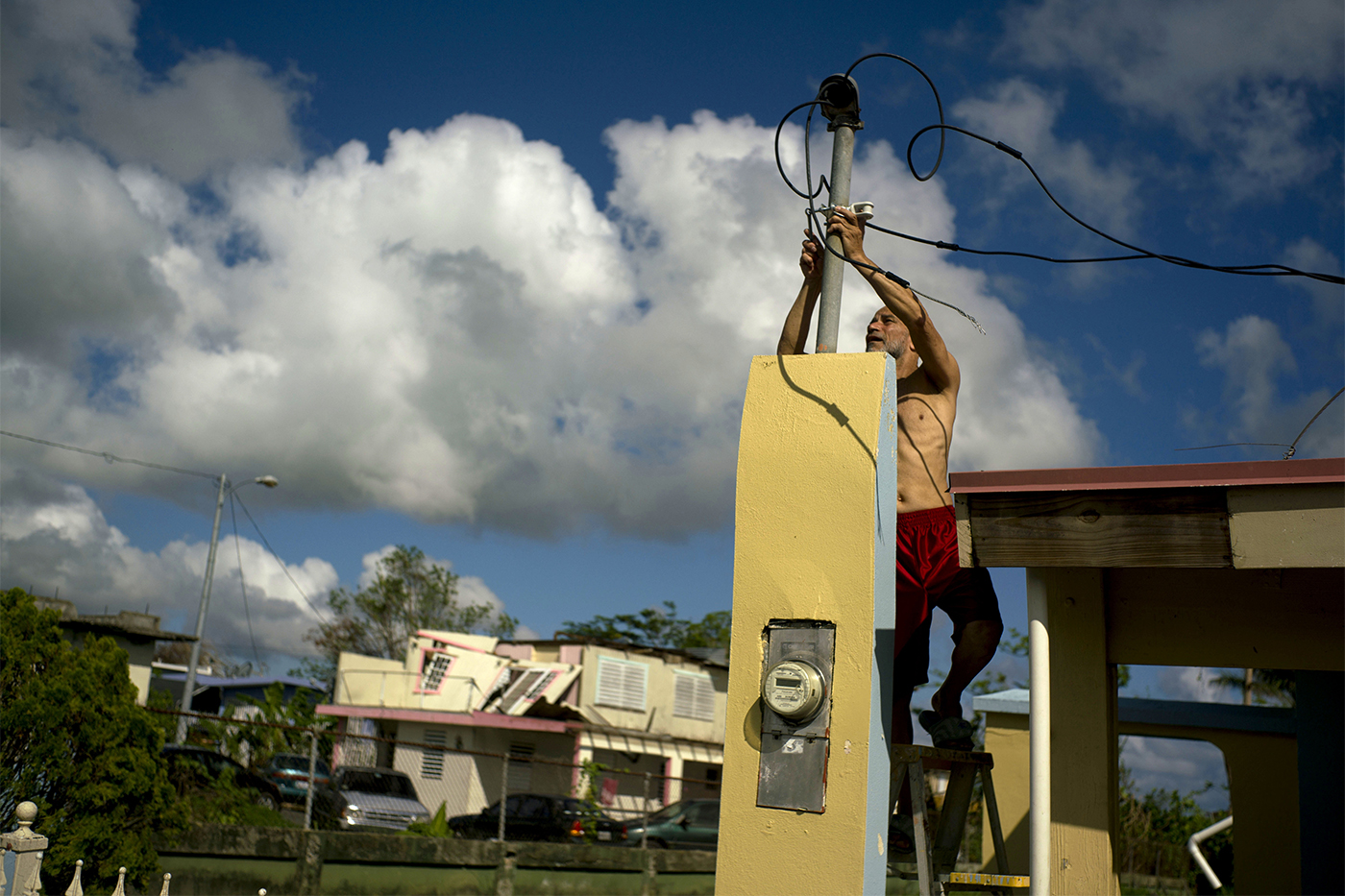 Why Puerto Rico’s Electric Grid Hasn’t Improved