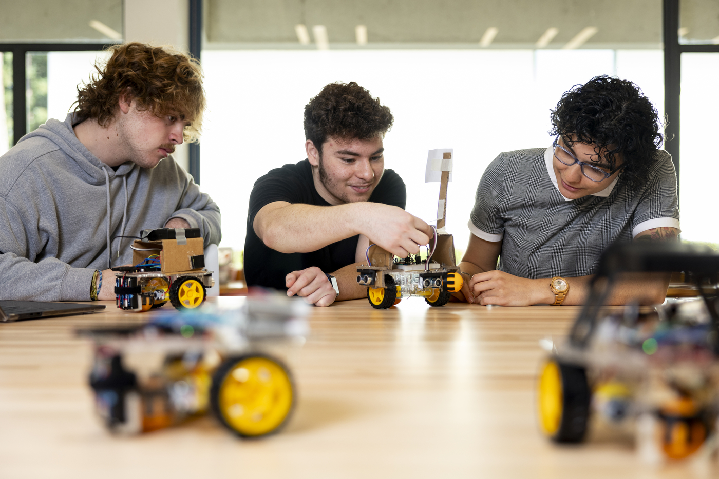 Freshmen Engineers Showcase Cutting-Edge Robotics Projects