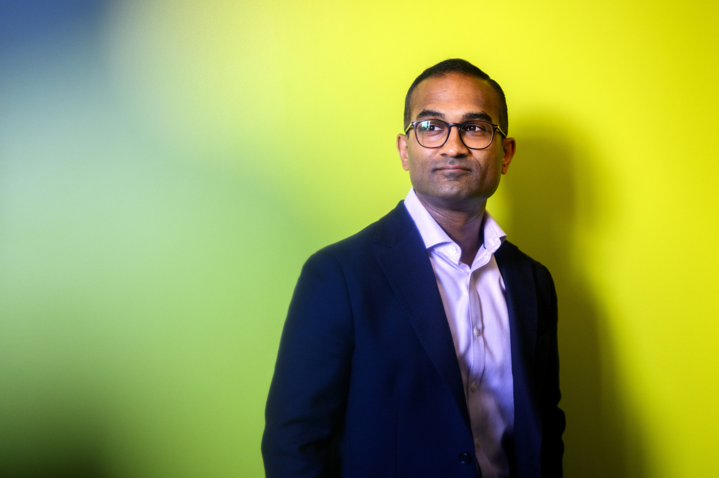 Engineering professor wants to revolutionize wireless communication by manipulating ‘acoustic ...