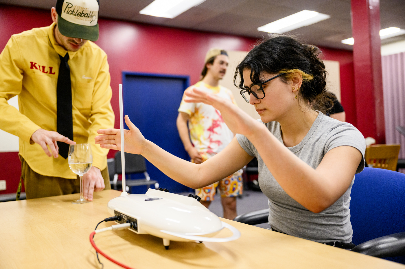 This music technology class takes students back through history — way ...