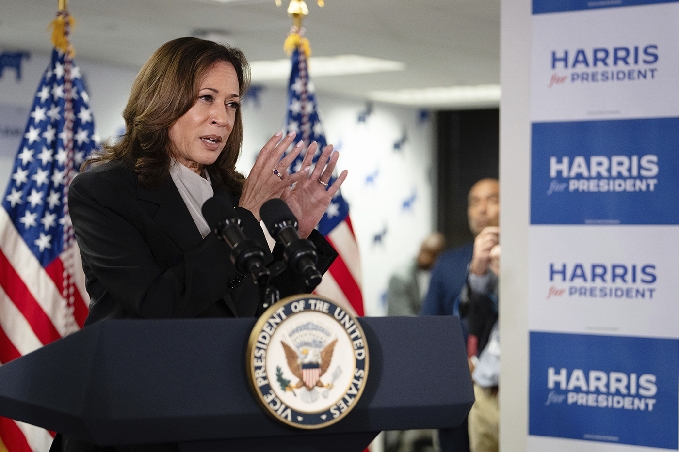What Can the Kamala Harris Campaign Learn from Donald Trump?
