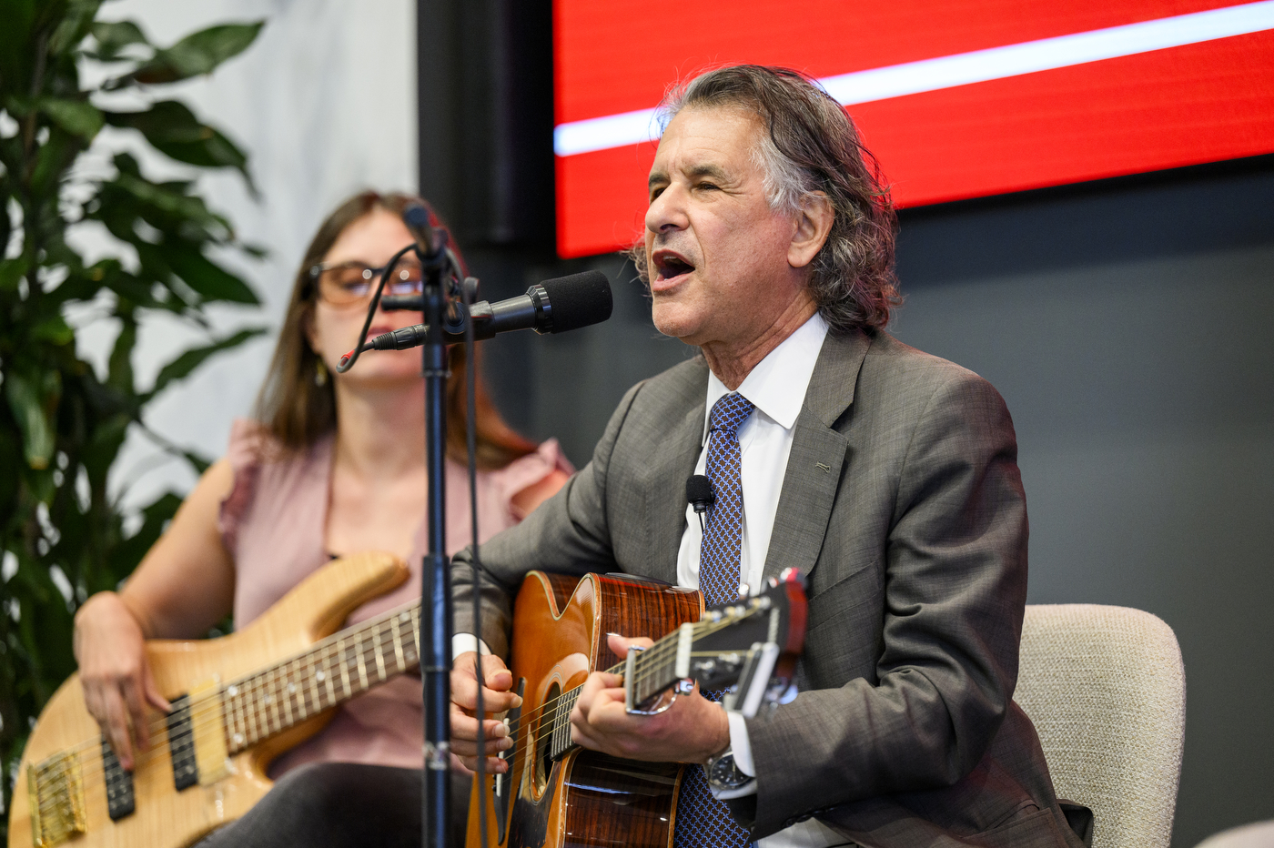 Joseph E. Aoun, Daniel Levitin Kick Off Presidential Speaker Series