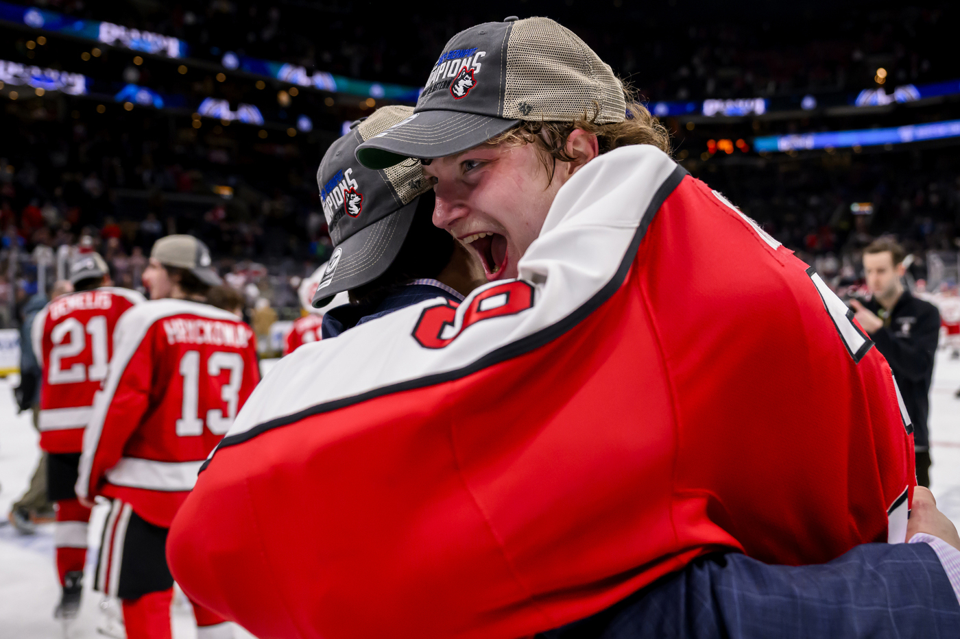 Northeastern Men's Hockey Goalie Stars Like a Veteran