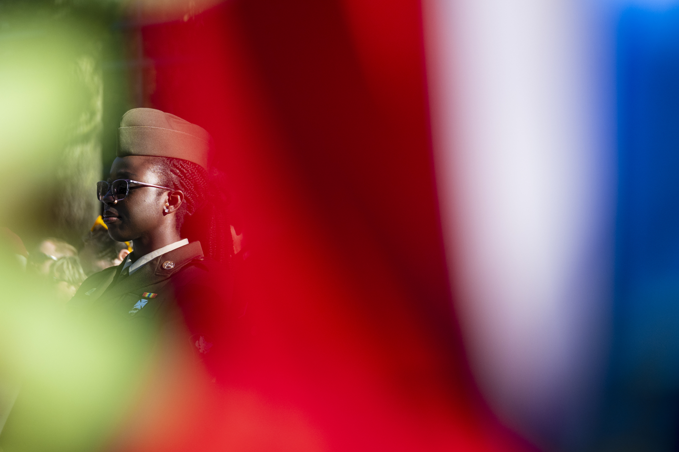 Photos: Honoring our veterans, Husky Day in Oakland and London graduate ...