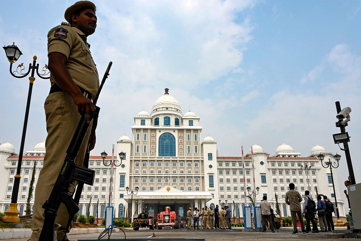 Uniformed Police Outperform Undercover in Reducing Harassment in India