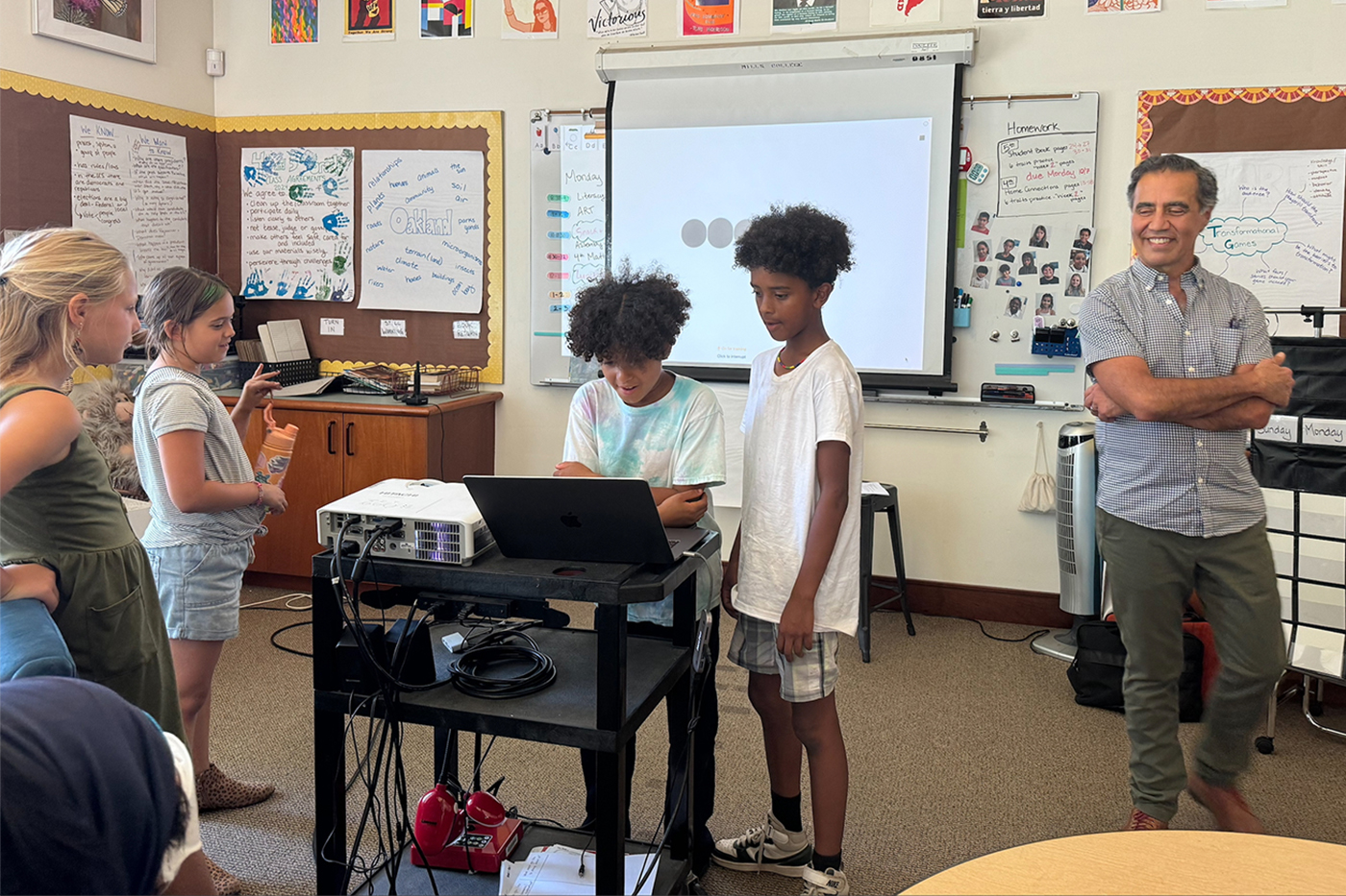 How AI Boosts Collaborative Learning in Young Students