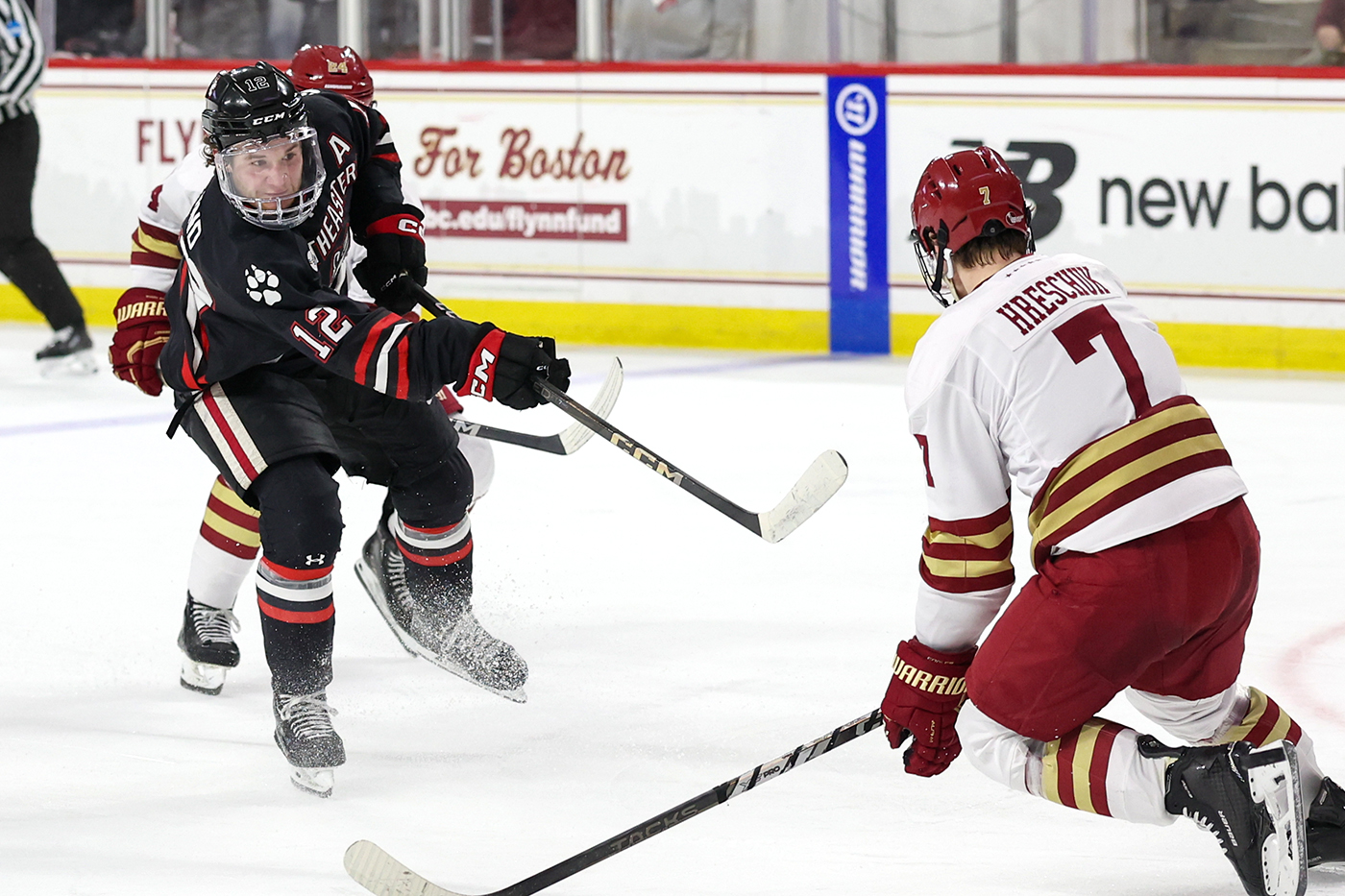 Huskies Enter Hockey East Final Four at TD Garden