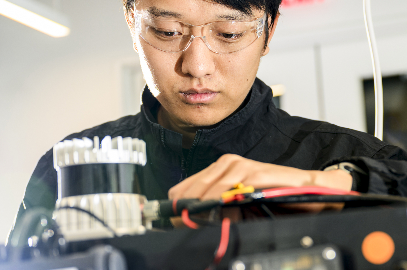 Photos: Oakland marketplace, student wellness and robotic breakthroughs - Northeastern Global News