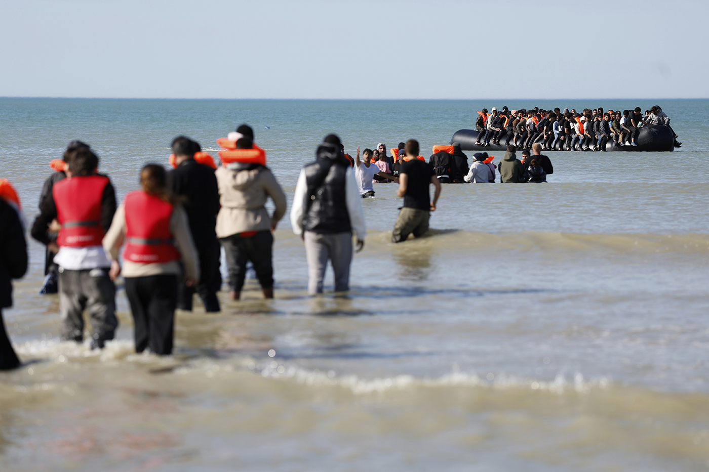 How Can TMZ Get Away With Posting Liam Payne’s Body?