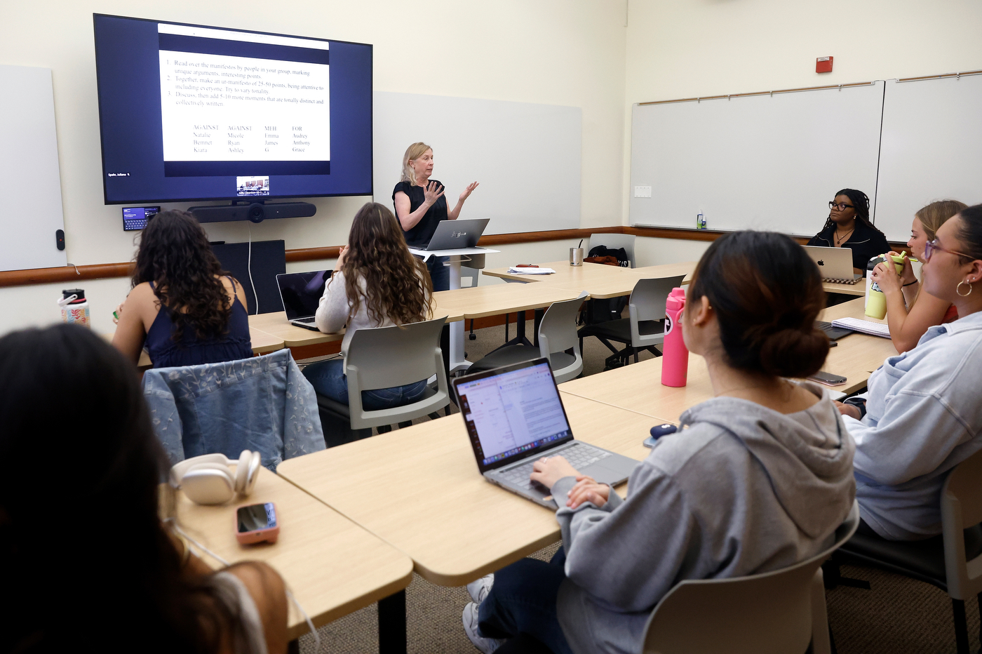 Class Profile: Writers Find Their Creative Strengths in the Age of AI